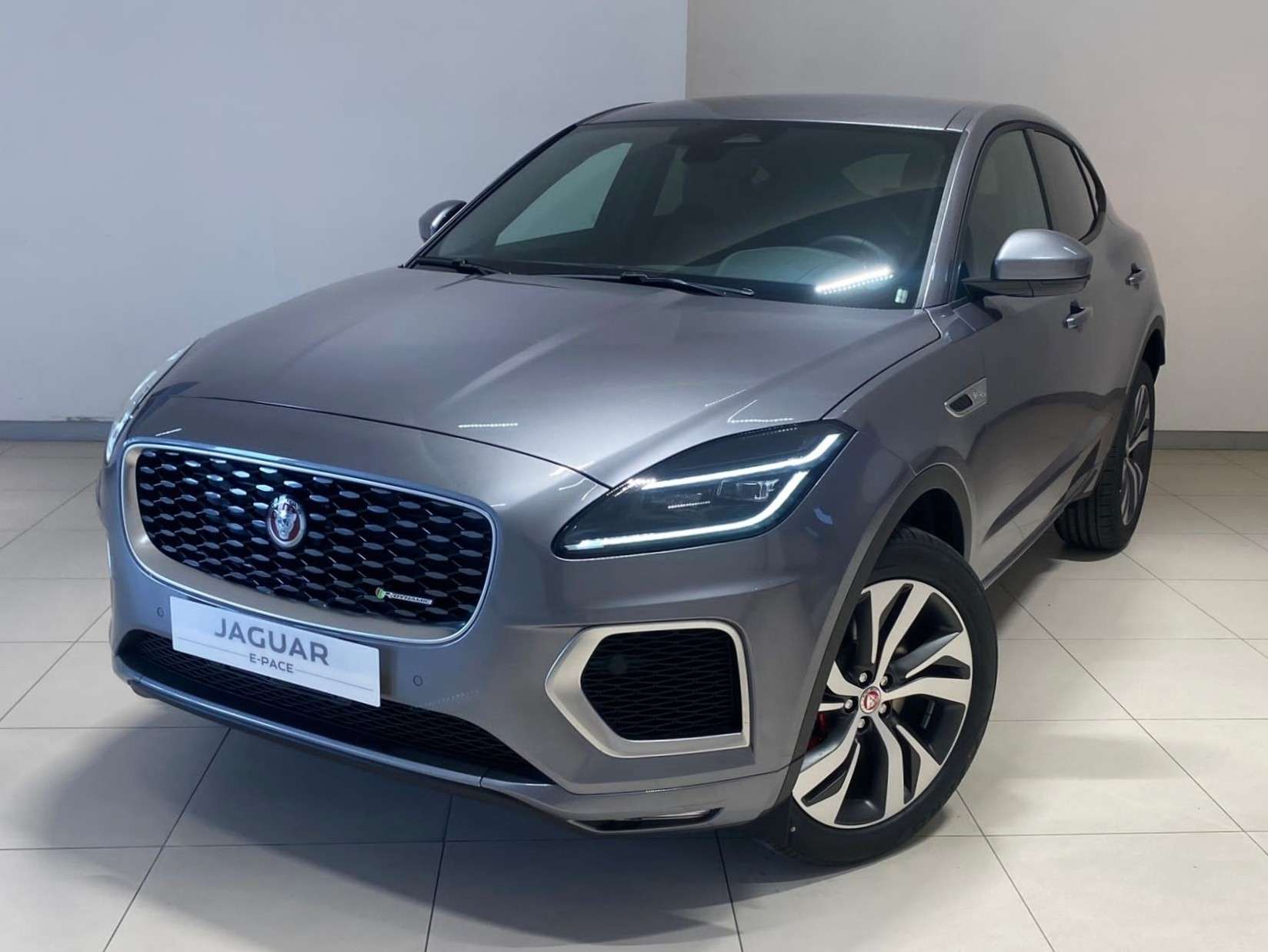 Jaguar E-Pace2.0 I4 200 CV AWD Auto R-Dynamic SE