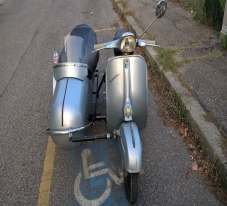 Vespa 150cc Sprint + sidecar 1965 F30