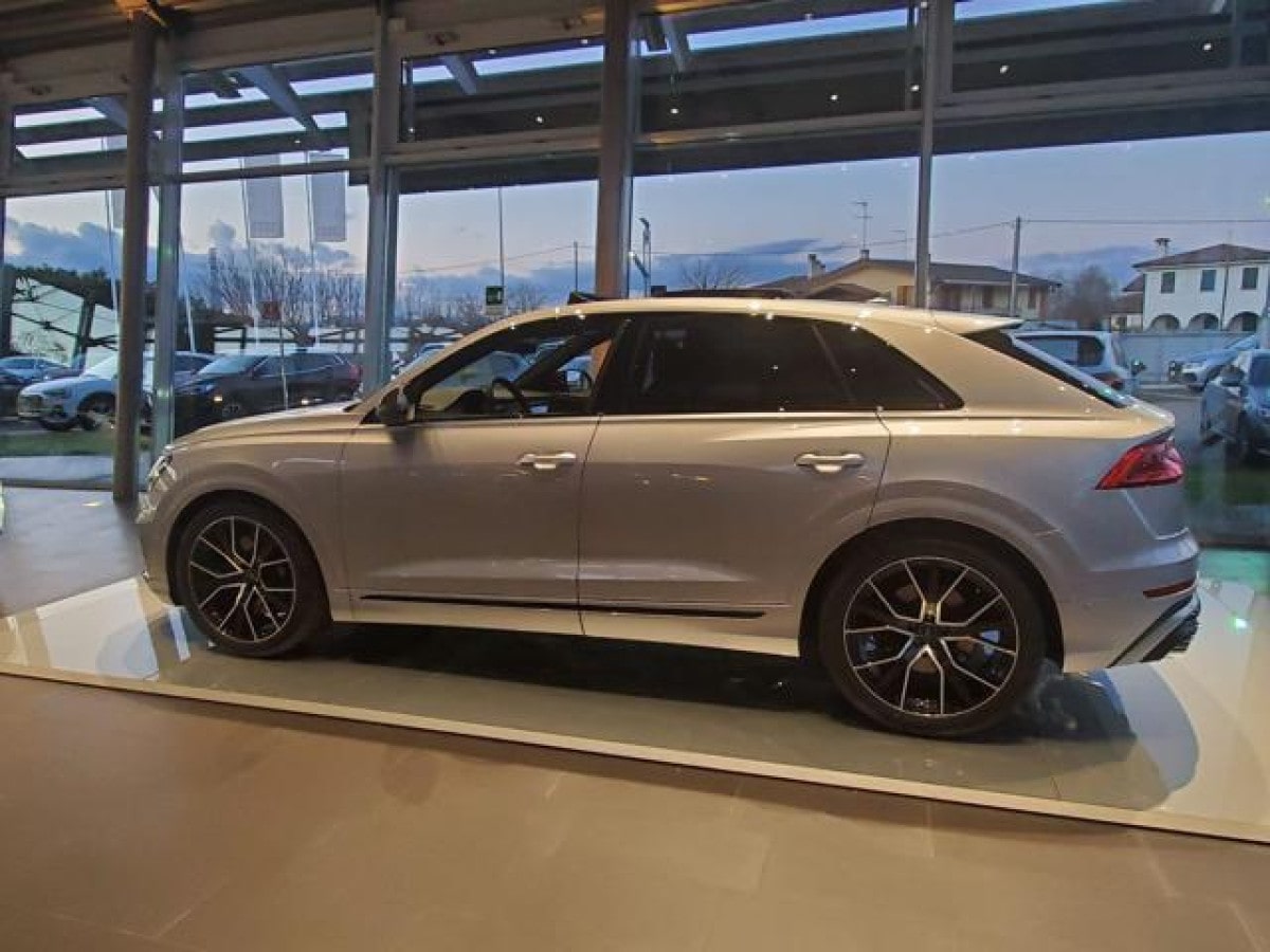 AUDI Q8 SQ8 TDI quattro tiptronic sport attitude