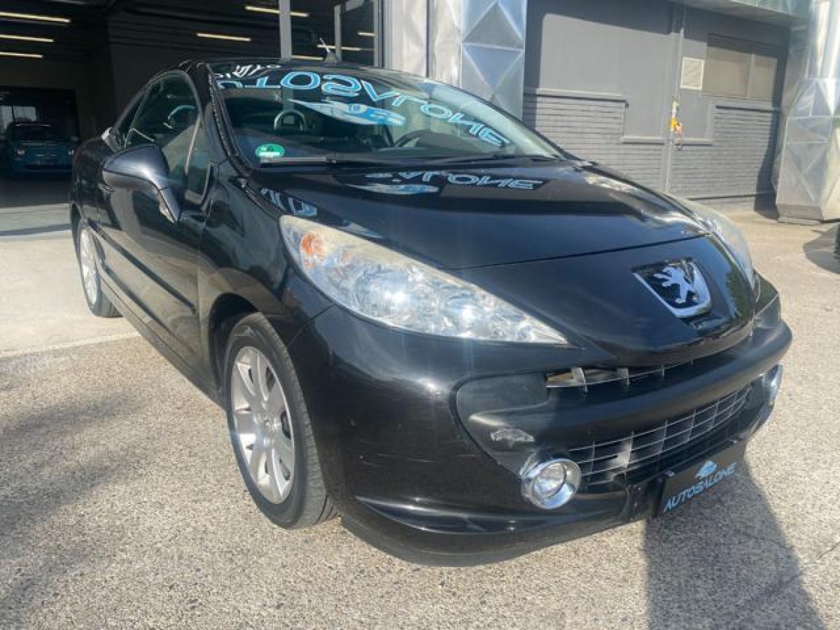 PEUGEOT 207 1.6 VTi 120CV CC Féline