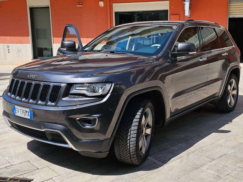 Jeep Grand CherokeeGrand Cherokee 3.0 crd V6 Limited 250cv auto