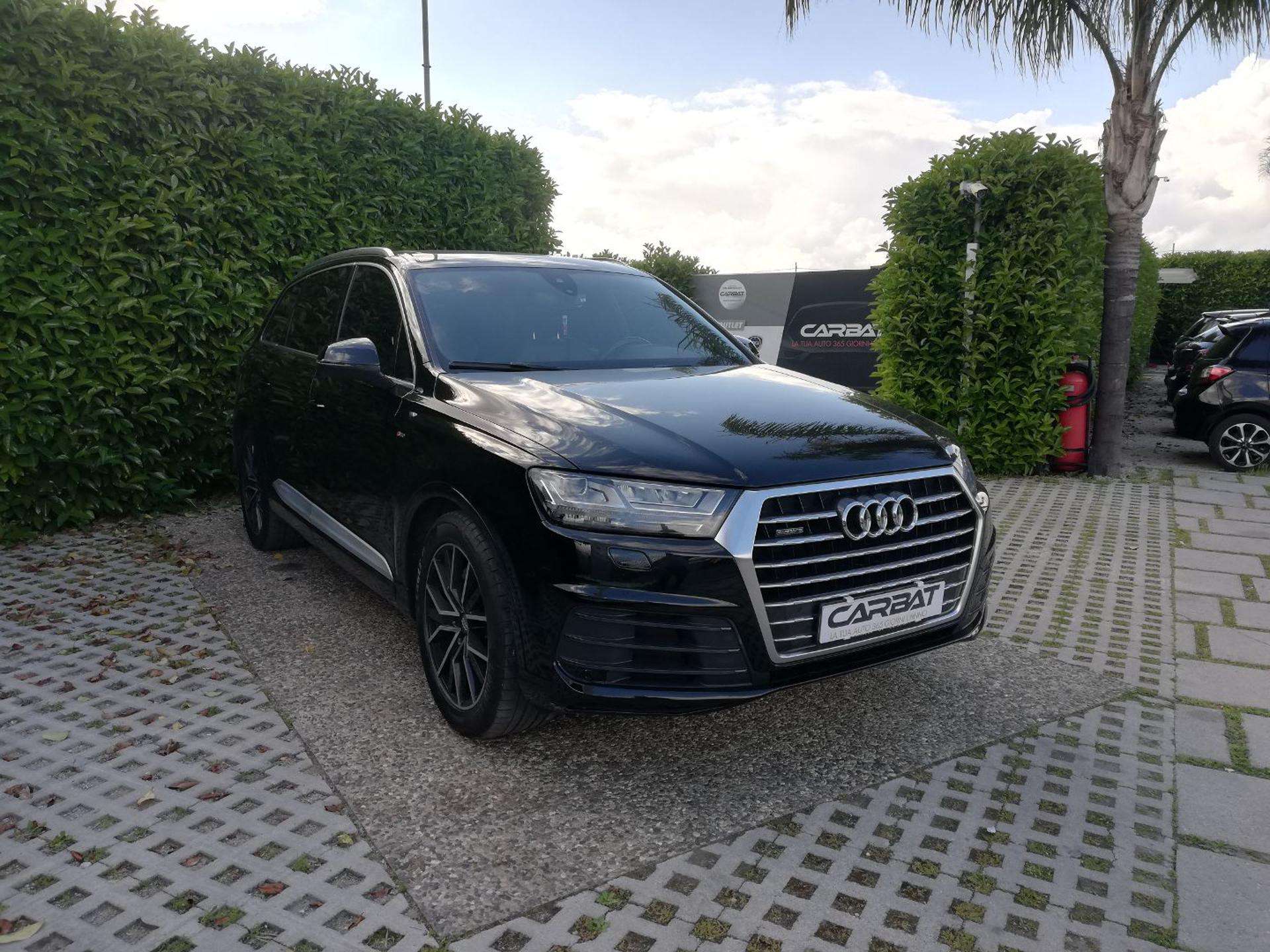 Audi Q73.0 TDI S line 218 CV quattro tiptronic