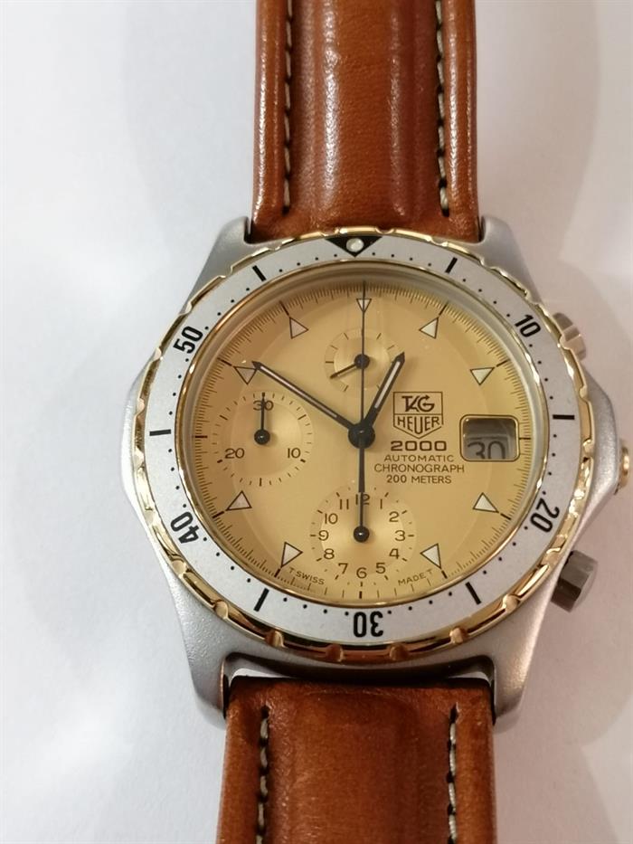 TAG HEUER 2000