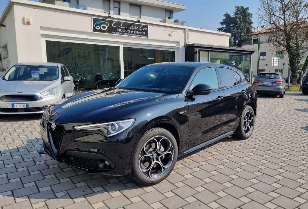 Alfa Romeo Stelvio2.2 Turbodiesel 210 CV AT8 Q4 Veloce