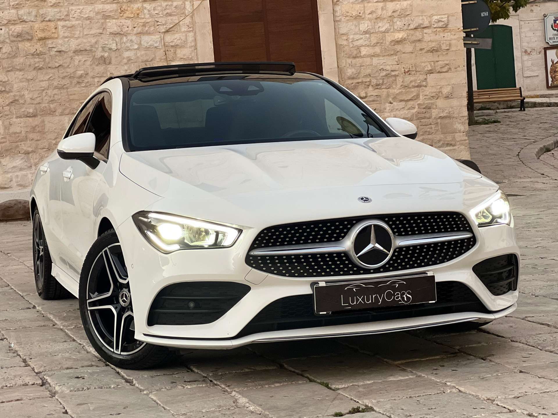 Mercedes-Benz CLA 200d 150 Cv Premium Amg Automatic LED TETTO