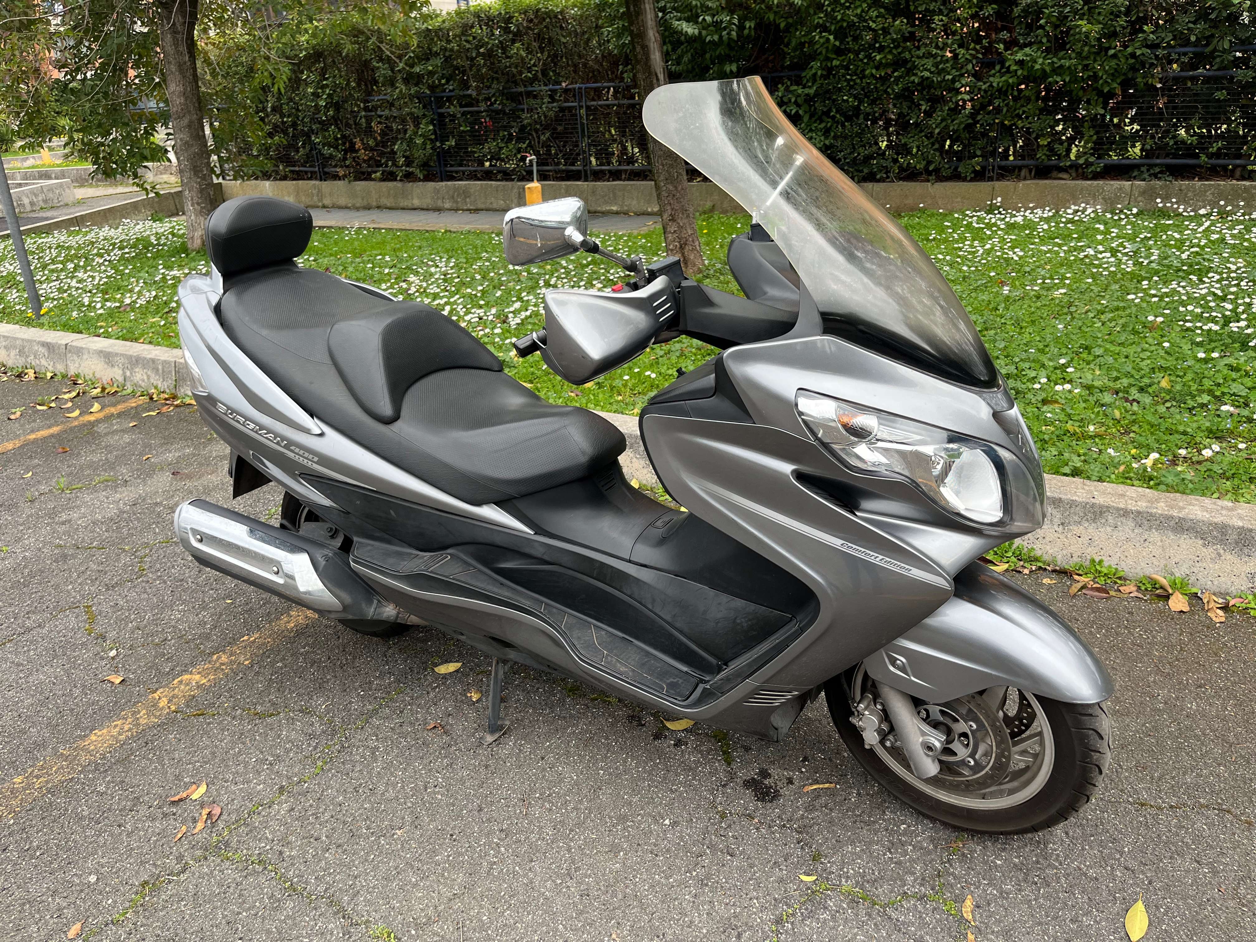 Suzuki Burgman 400