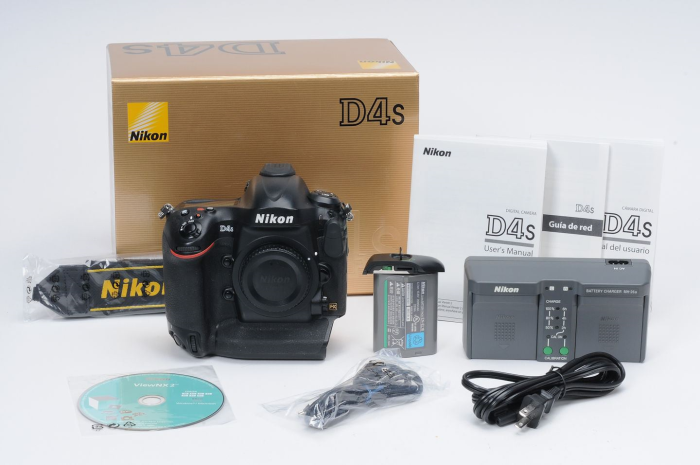 FOTOCAMERA DIGITALE - NIKON DSLR D4S 16.2MP