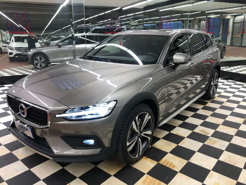 Volvo V60 Cross CountryB5 AWD Geartronic Business Pro