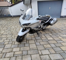 MOTO GUZZI NORGE 850