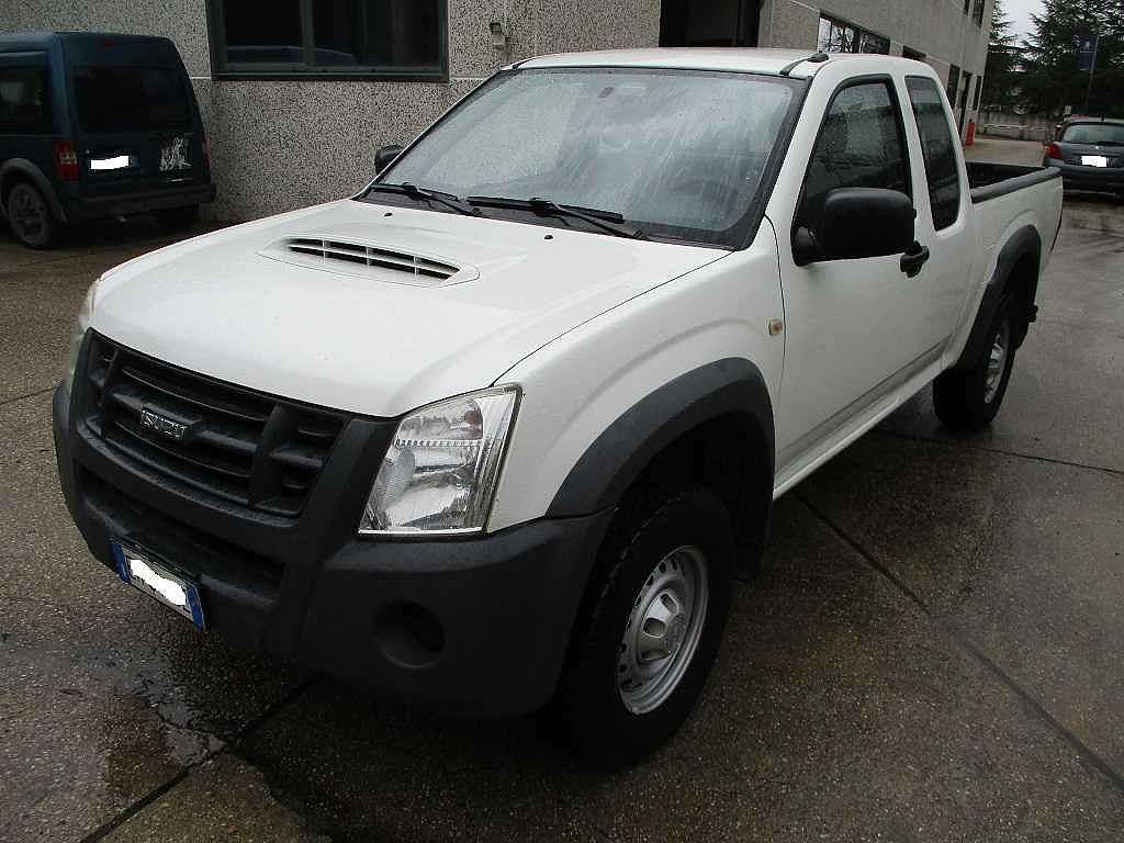 Isuzu D-Max2.5 TD cat Space Cab 4WD Pick-up L EU4