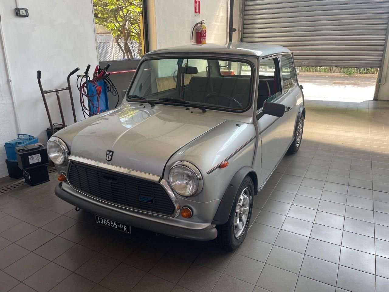 Austin MiniMayfair