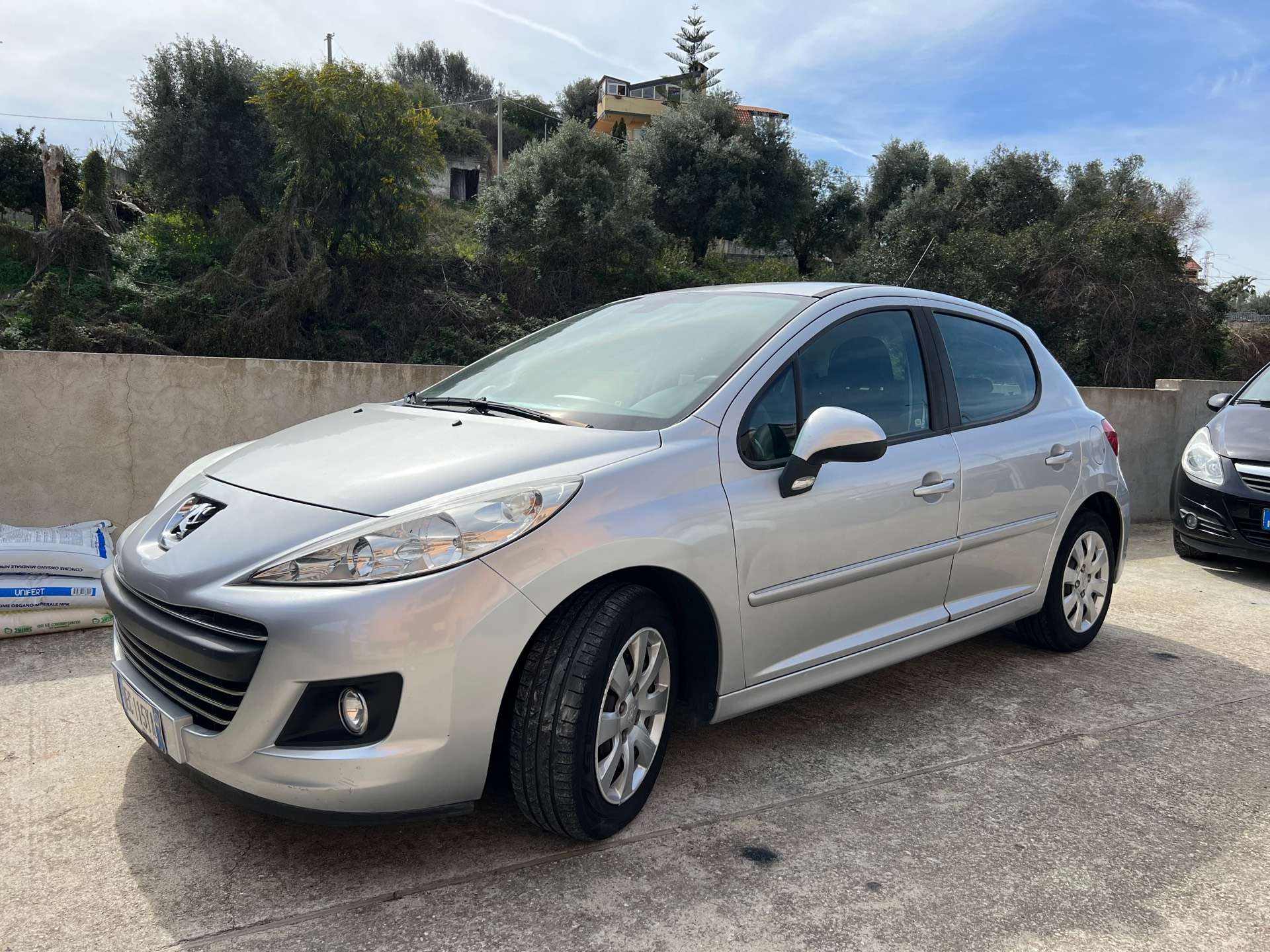 Peugeot 2075p 1.6 hdi 16v XS