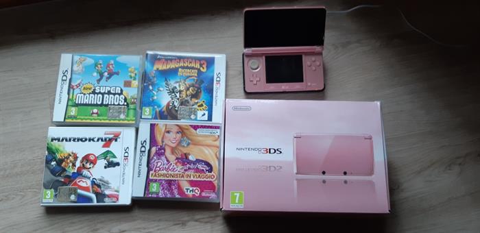 NINTENDO 3DS CORAL PINK PIU' 4 GIOCHI ORIGINALI