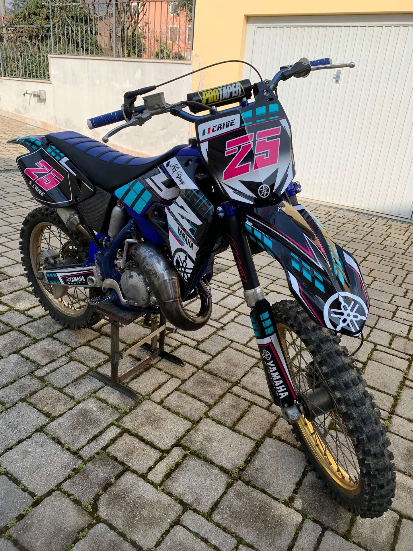 Yamaha YZ 125