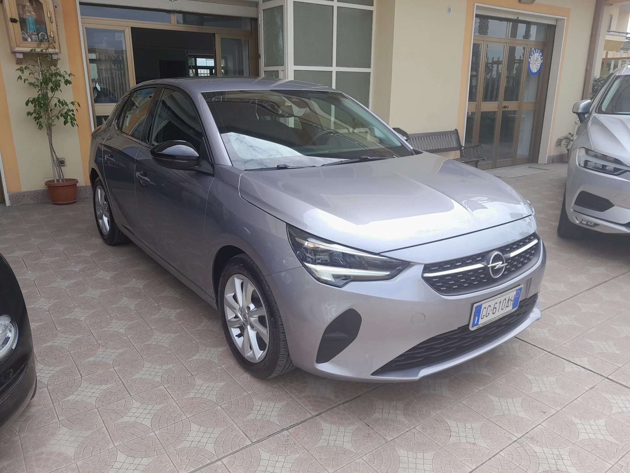 Opel CorsaCorsa 1.2 Elegance s