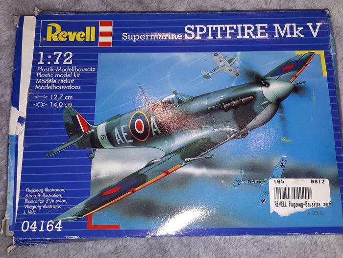 REVELL SPITFIRE AEREO