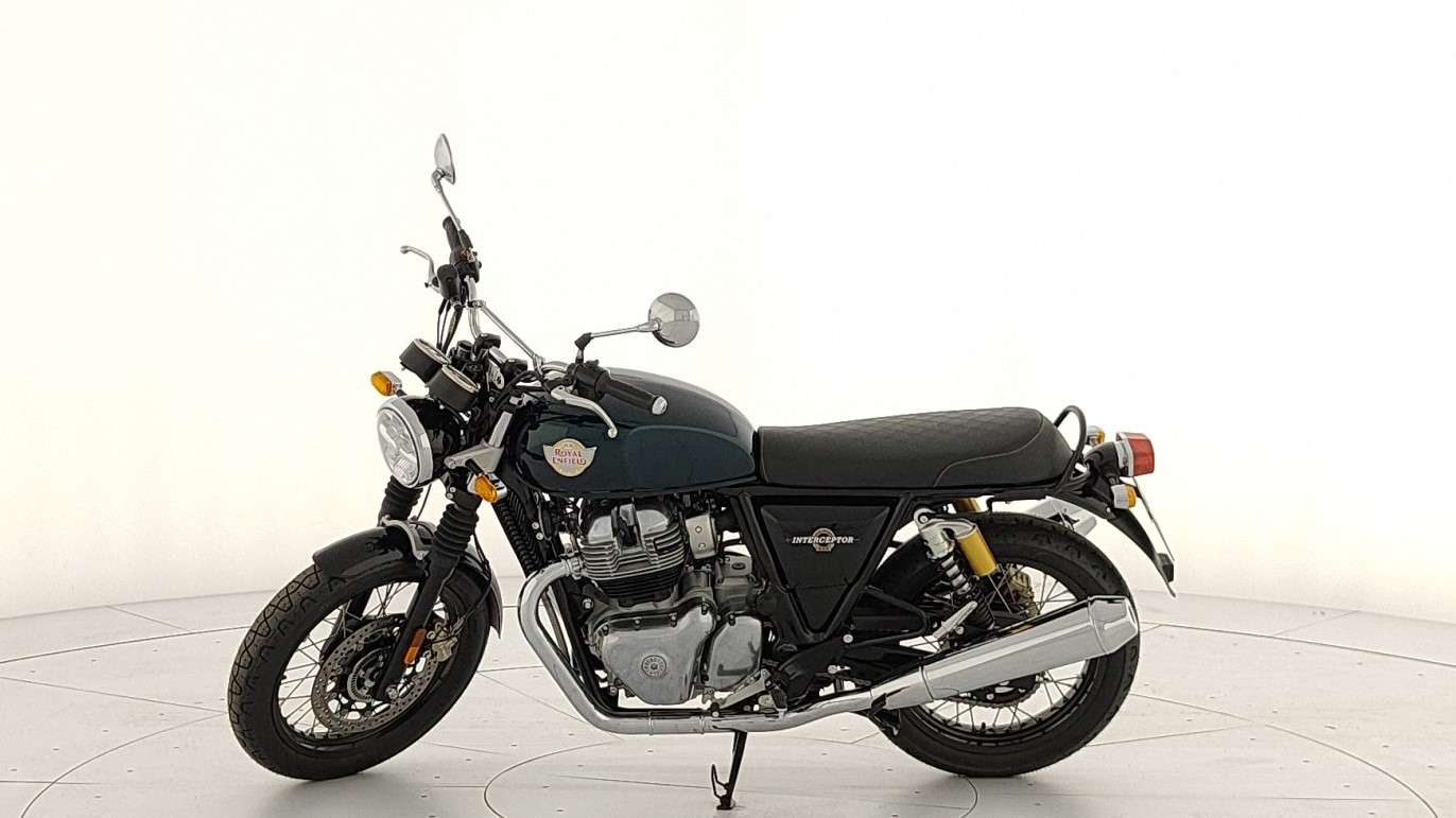 Royal Enfield InterceptorSTD