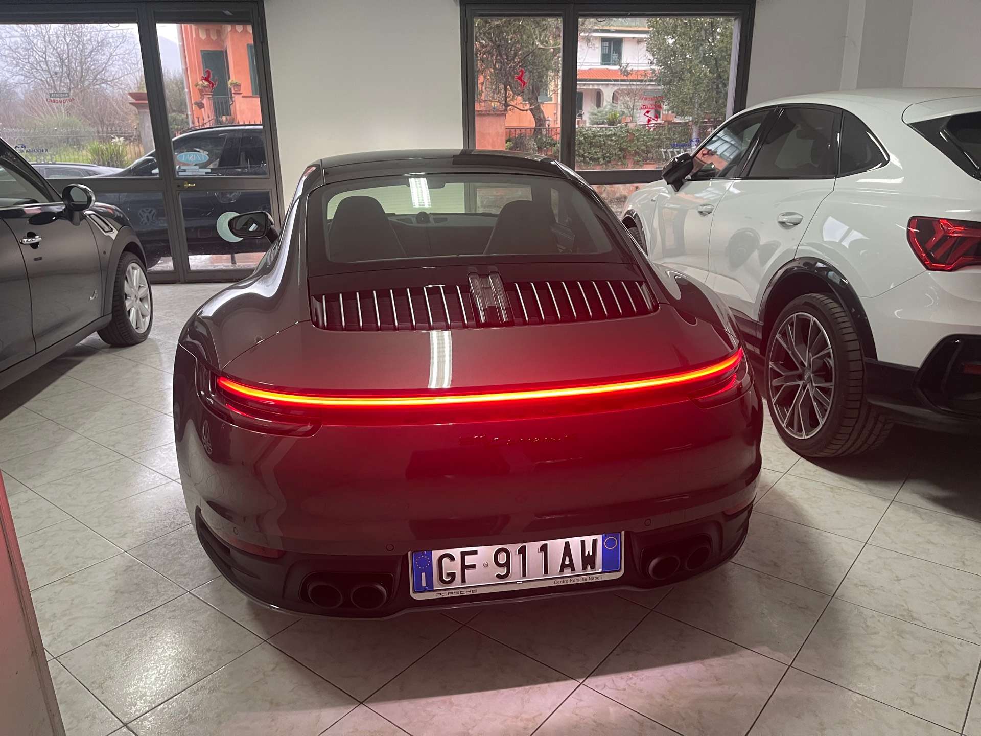 Porsche 911Coupe 3.0 Carrera 4 auto