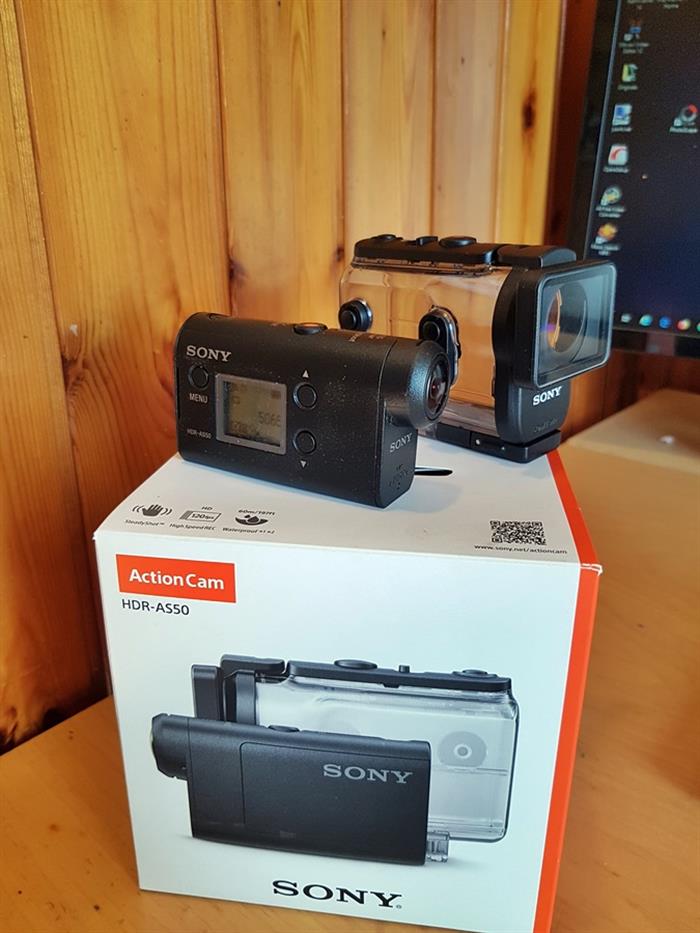 ACTION CAM SONY HDR-AS50