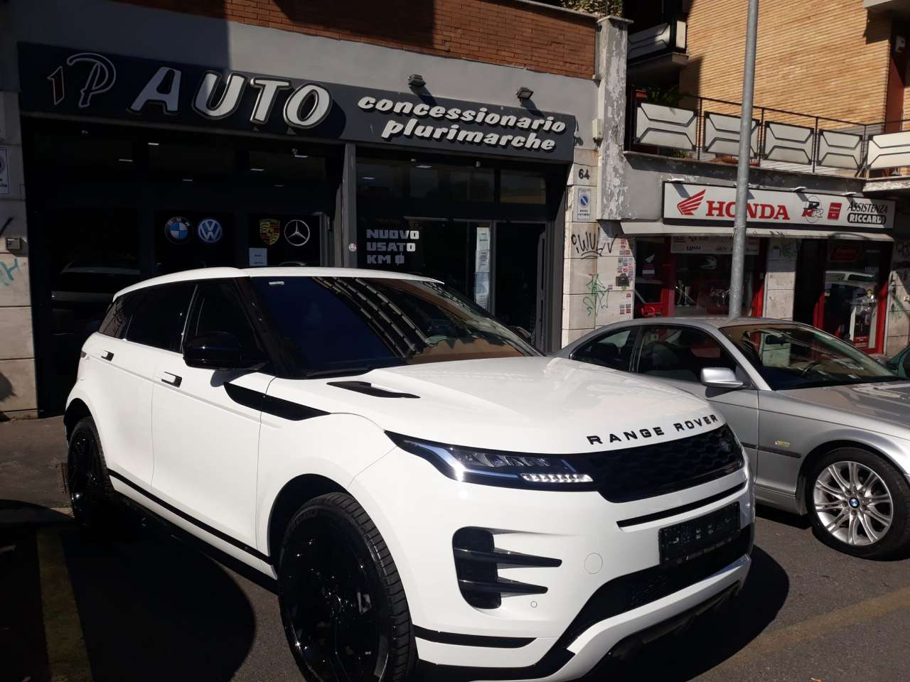 Land Rover Range Rover Evoque2.0 TD4 180 CV 5p. SE DYNAMIC AZIENDALI LAND ROVER