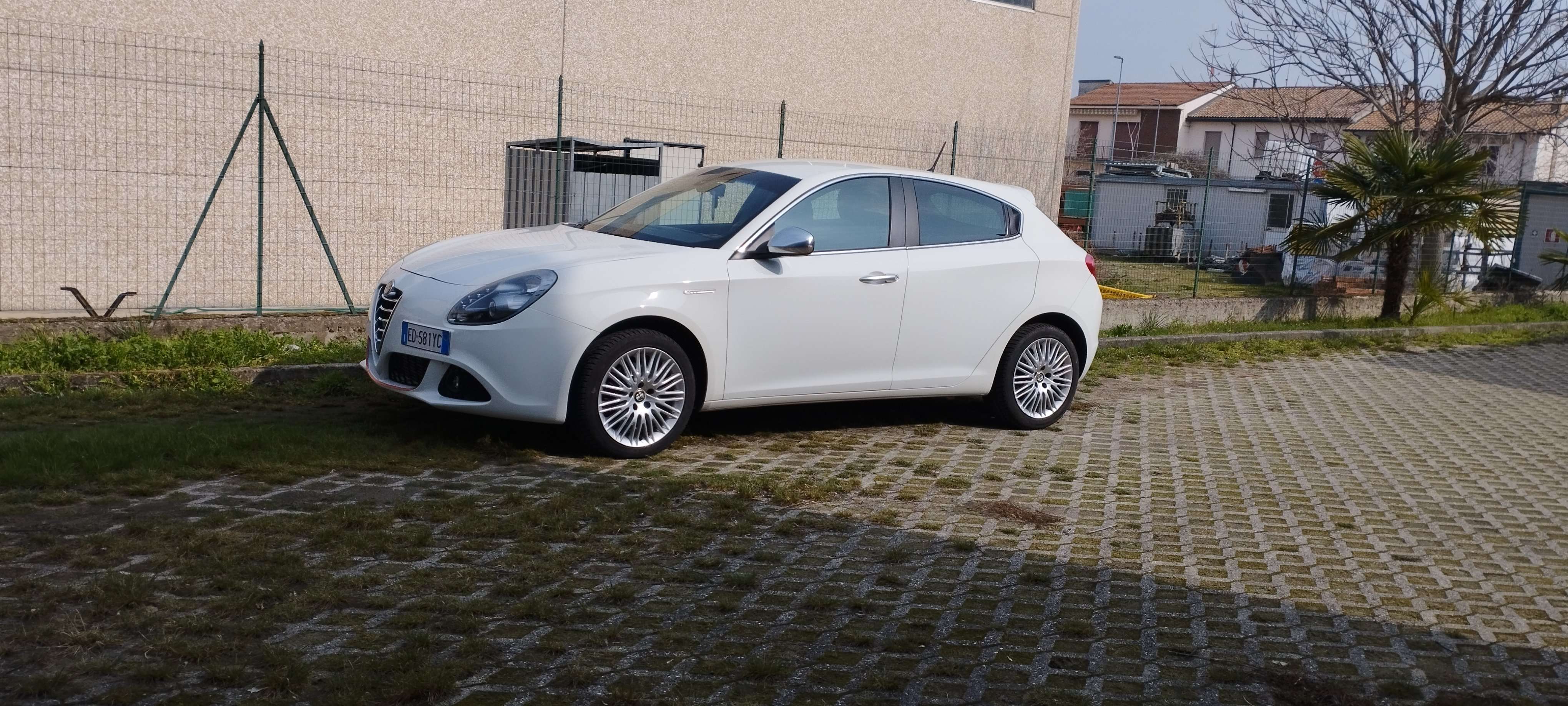 Alfa Romeo Giulietta2.0 jtdm-2 Progression 170cv