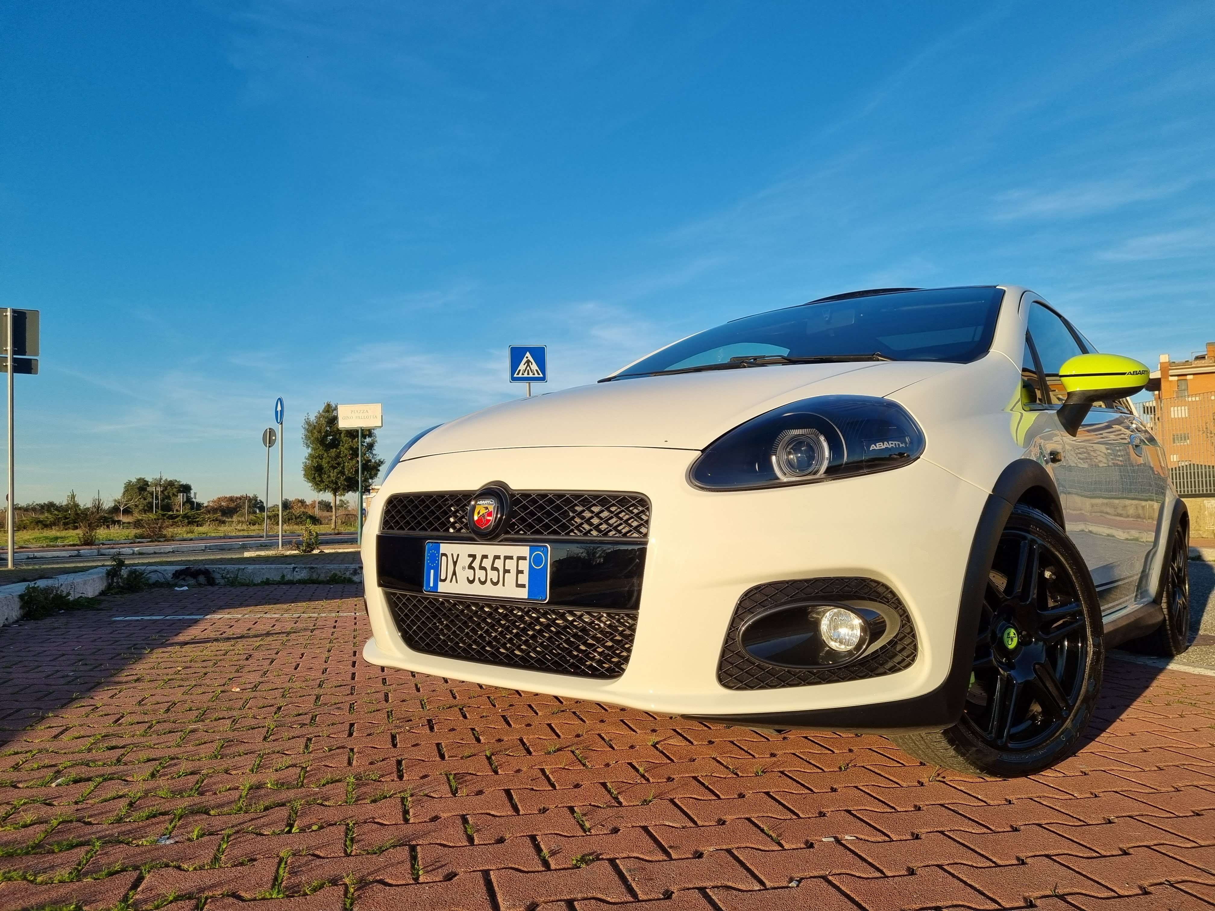 Abarth Grande PuntoGrande Punto 1.4 t. t-jet 155cv 3p