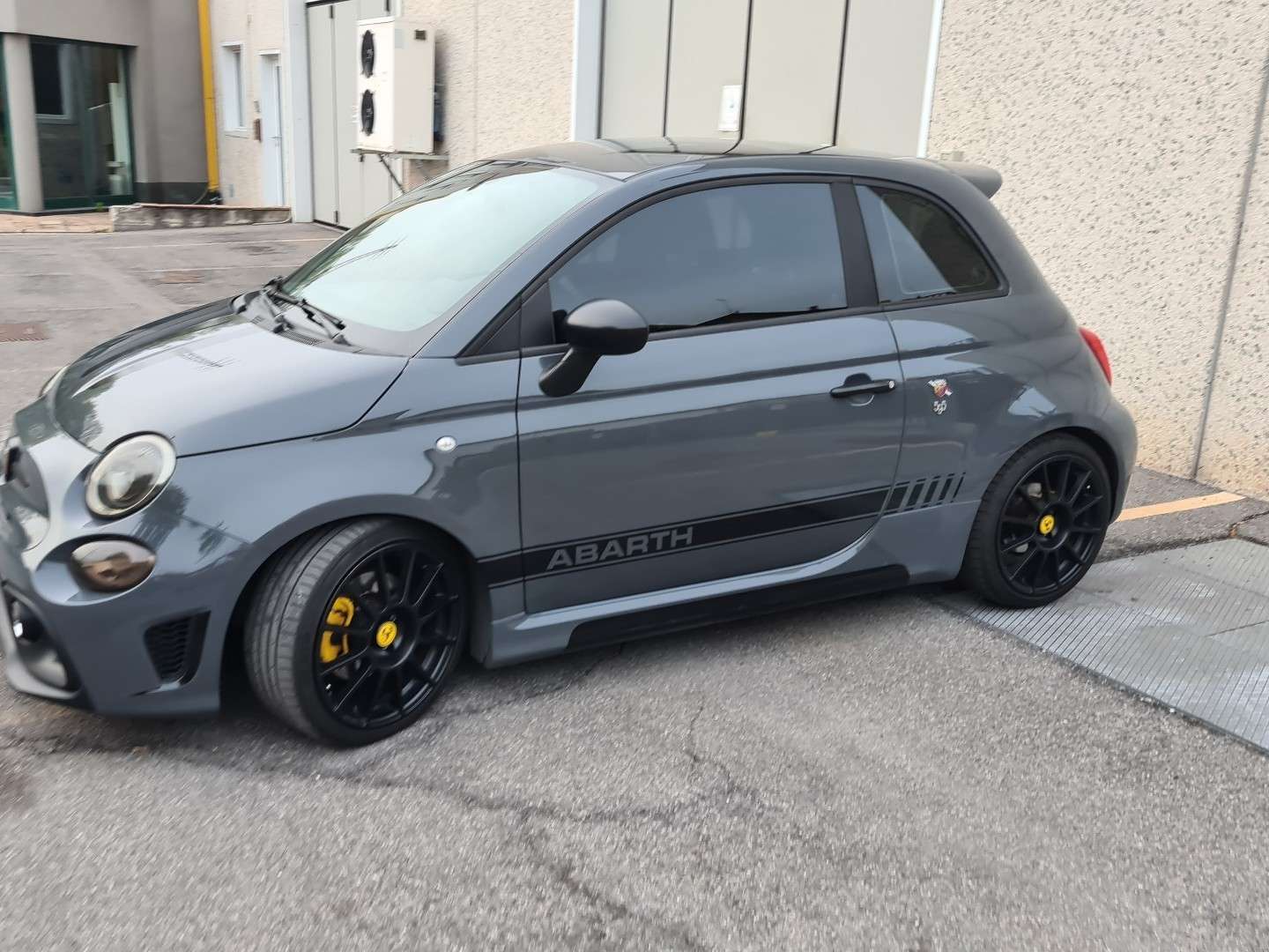 Abarth 5951.4 t-jet 145cv