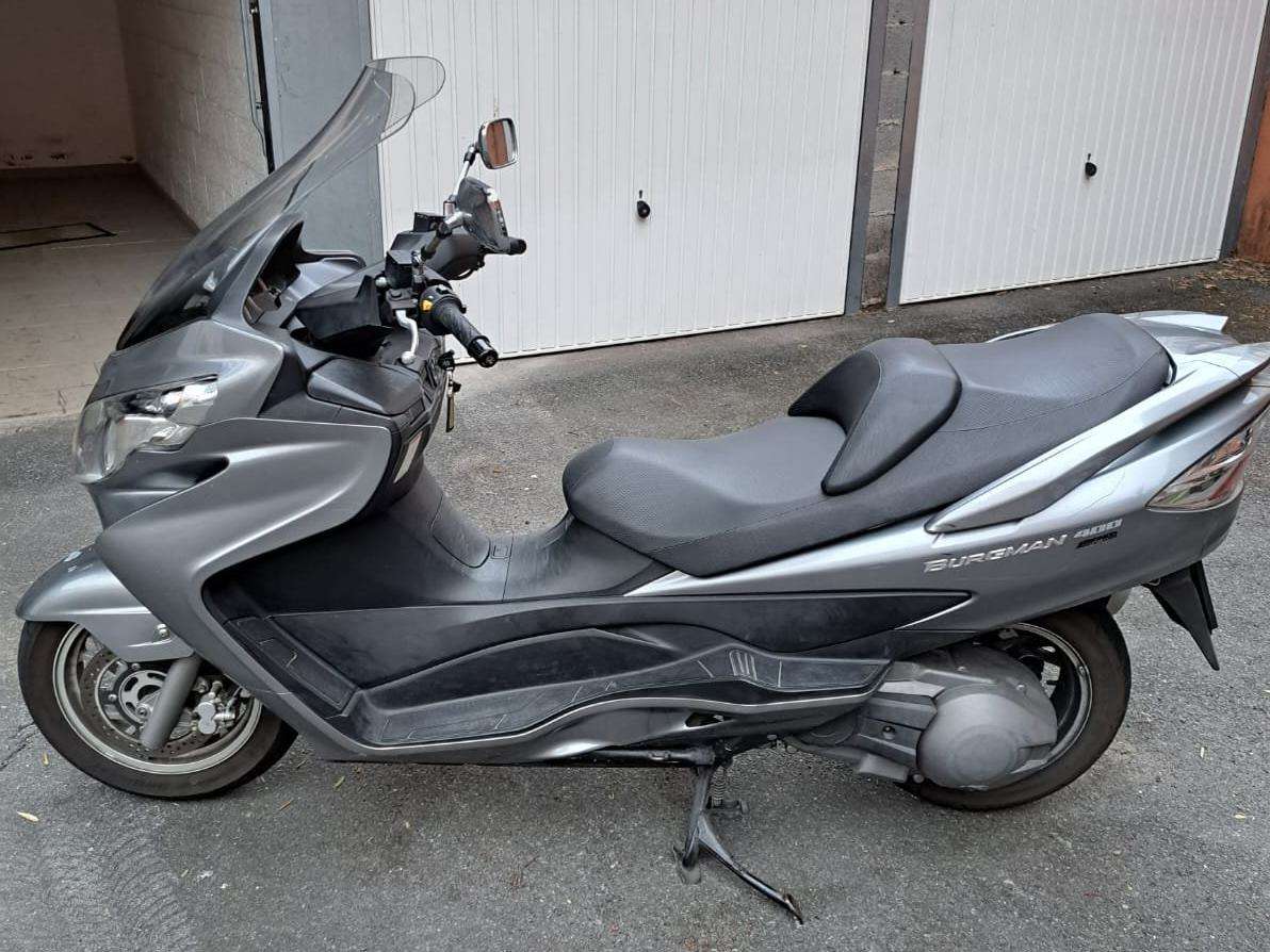 Suzuki Burgman 400