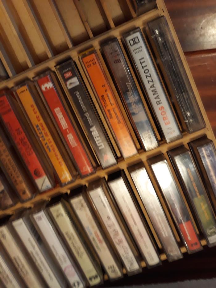 CASSETTE MUSICALI ANNI 60/70