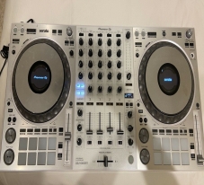 Pioneer Ddj 1000, Pioneer Ddj 1000srt, Pioneer Ddj Sx3,Pioneer Cdj-3000, Pioneer Cdj 2000 Nexus2, Pioneer Djm 900 Nexus2