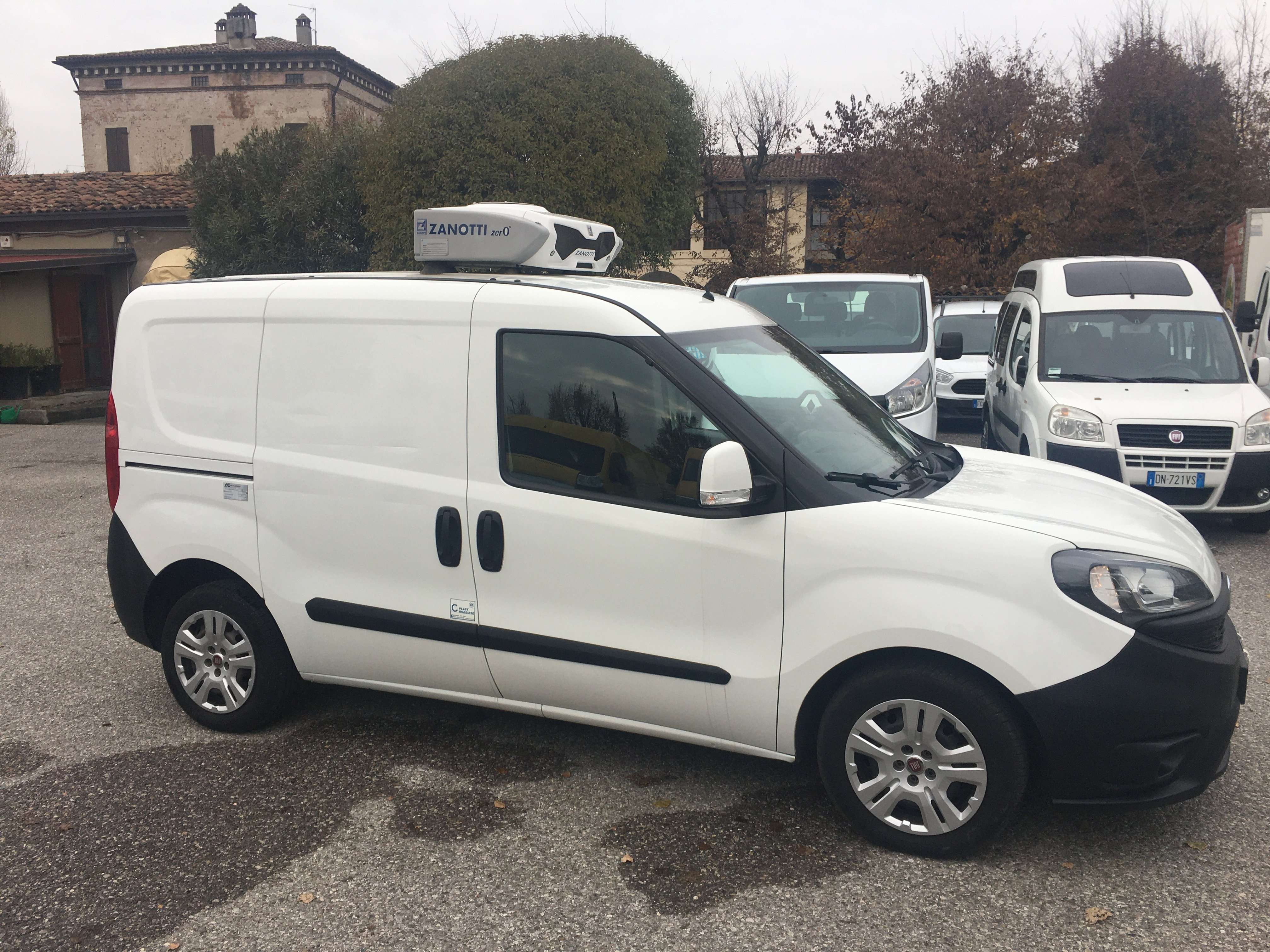 Fiat Doblo105 MJET - ISOTERMICO CON FRIGO