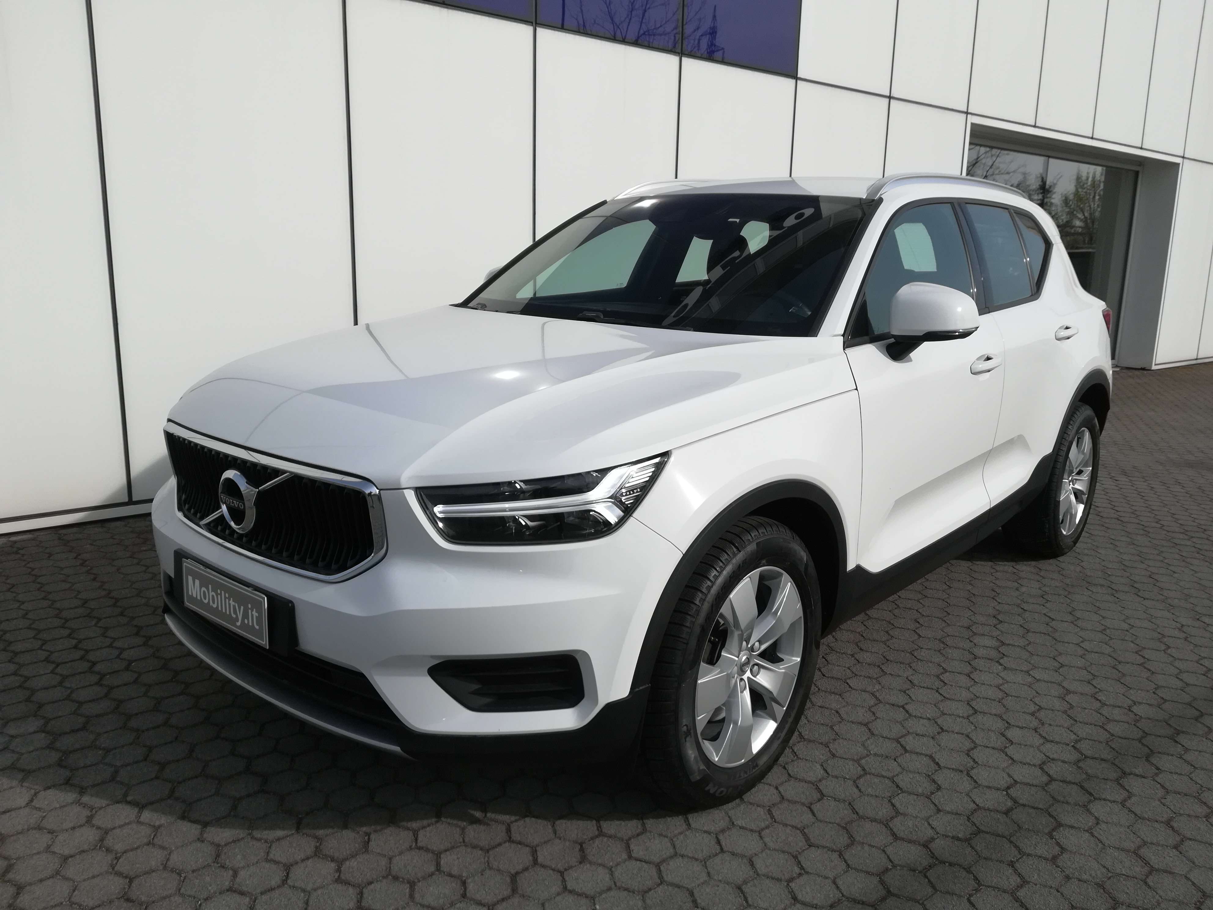 Volvo XC40D4 AWD Geartronic Momentum