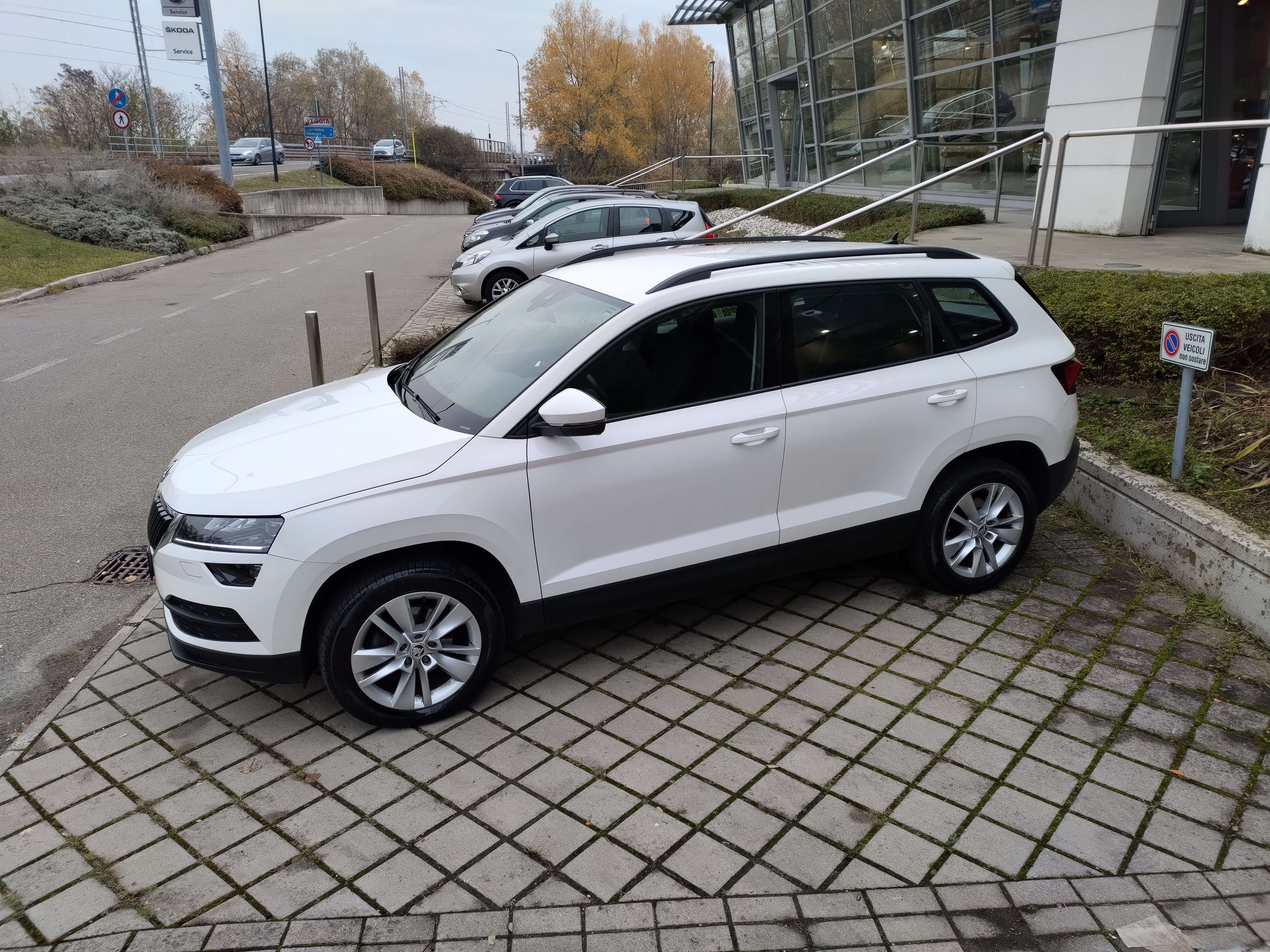 Skoda KaroqKaroq 1.6 tdi Ambition dsg