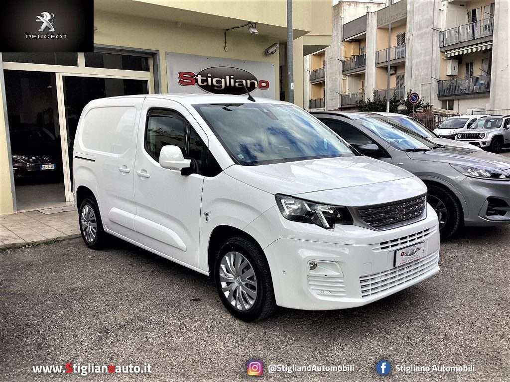 Peugeot PartnerBlueHDi 100  Furgone Premium 3P No Iva