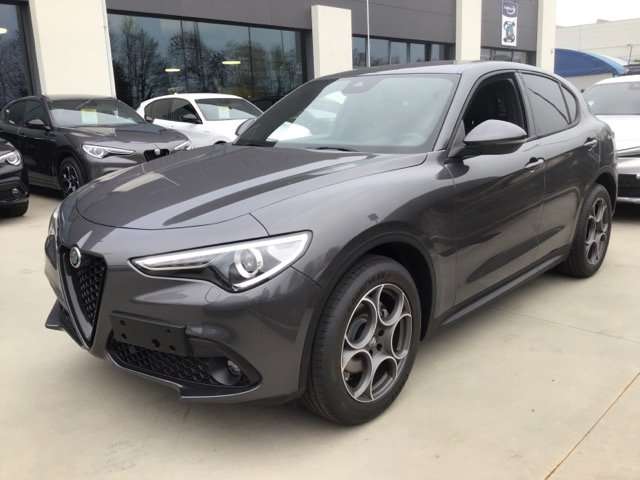 Alfa Romeo Stelvio2.2 TURBODIESEL 190 CV AT8 Q4 SPRINT