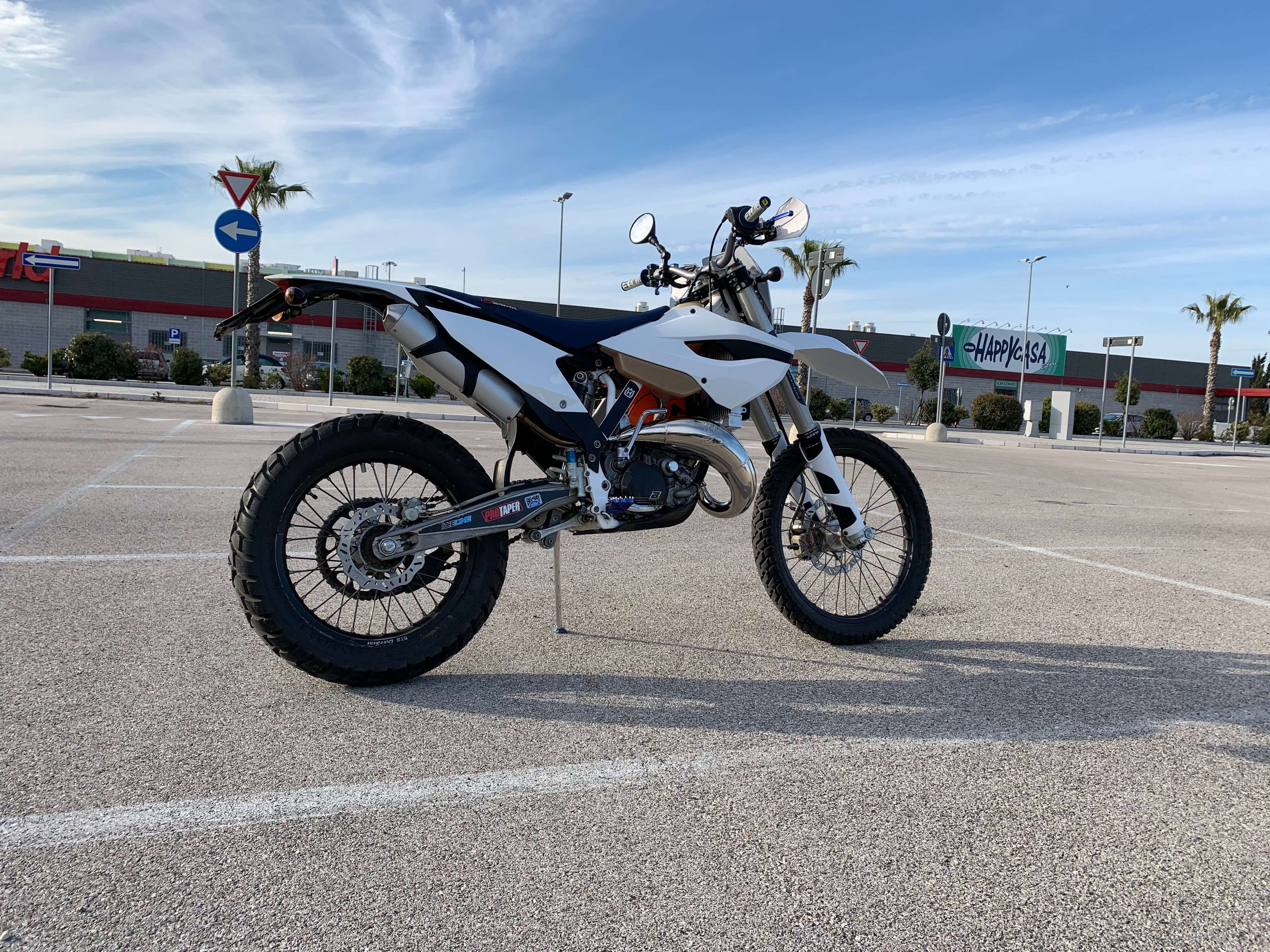 Husqvarna TE 125