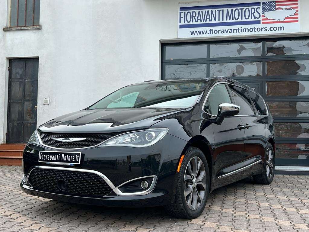 Chrysler Pacifica3.6L V6 limited