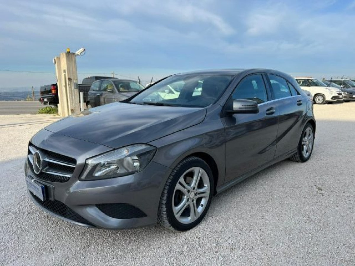 MERCEDES Classe A (W176) A 180 CDI Sport