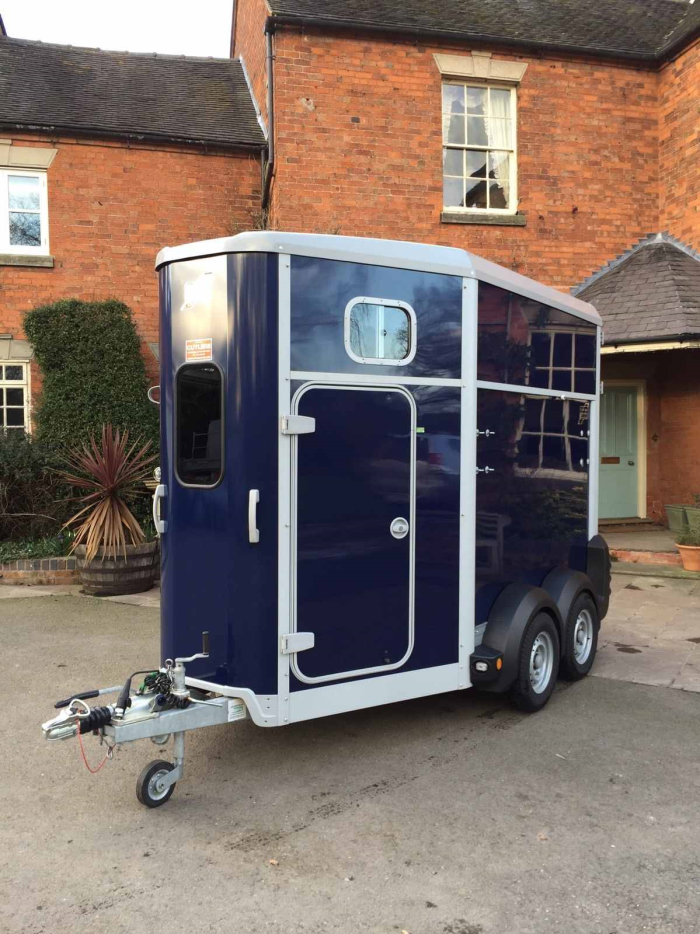 IFOR WILLIAMS HB506 HORSE TRAILER 2015