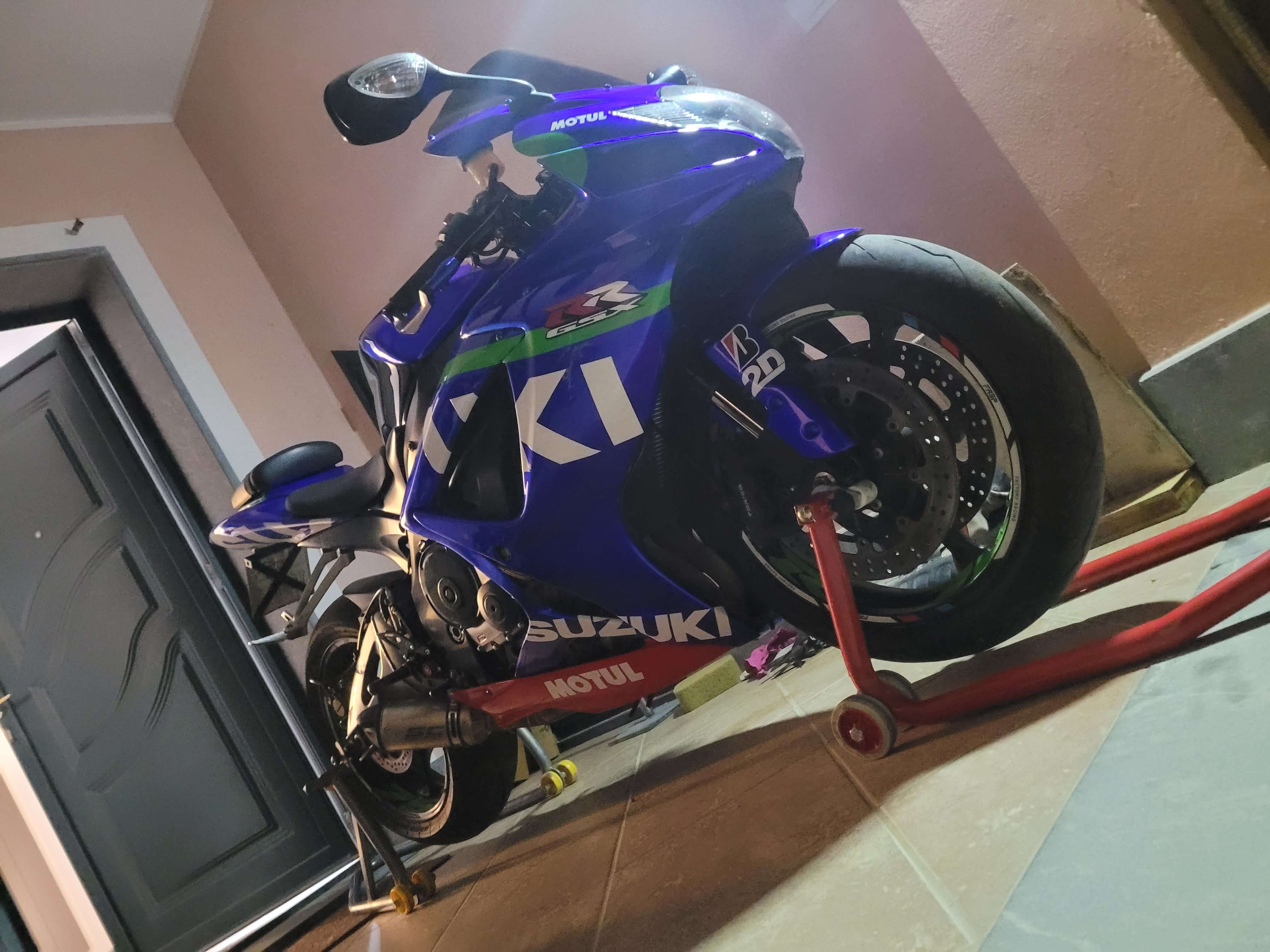 Suzuki GSX-R 750sport