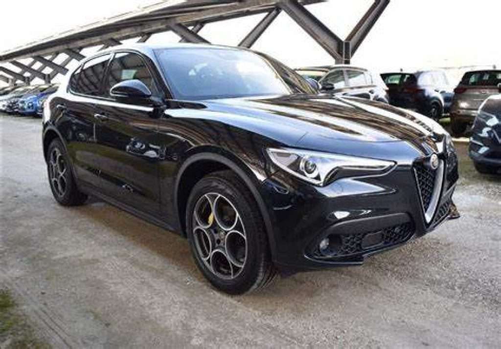 Alfa Romeo Stelvio2.2 TD 210CV AT8 Q4 Executive #VARI COLORI