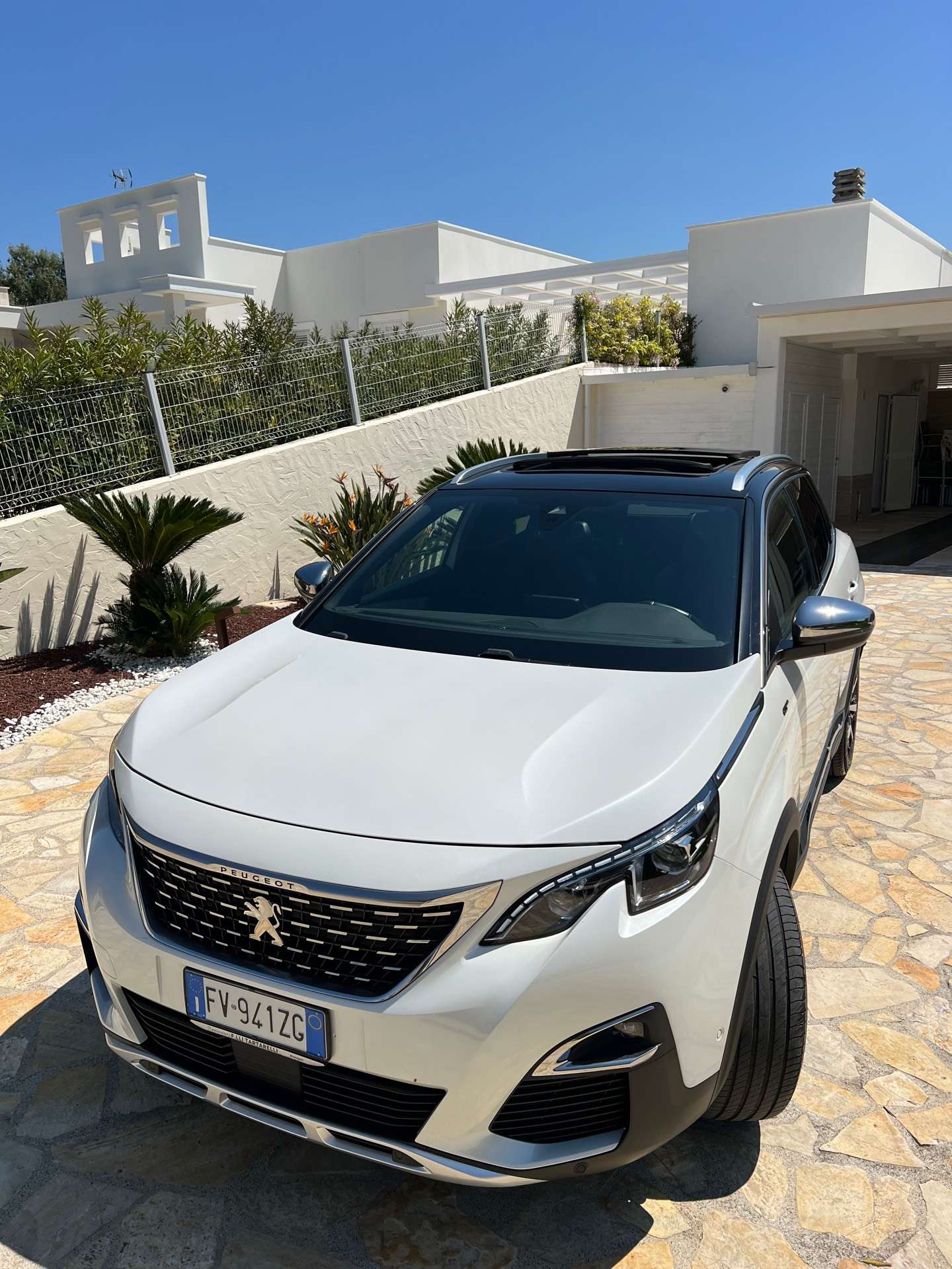 Peugeot 30082.0 bluehdi GT s&s 180cv eat6