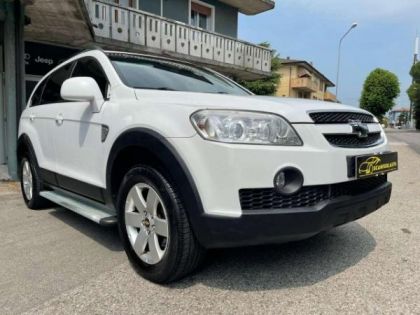 CHEVROLET Captiva 2.0 VCDi 2WD LS