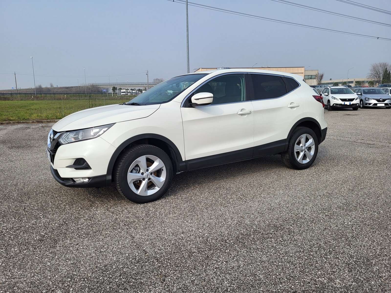 Nissan Qashqai1.5 dci Business 110cv