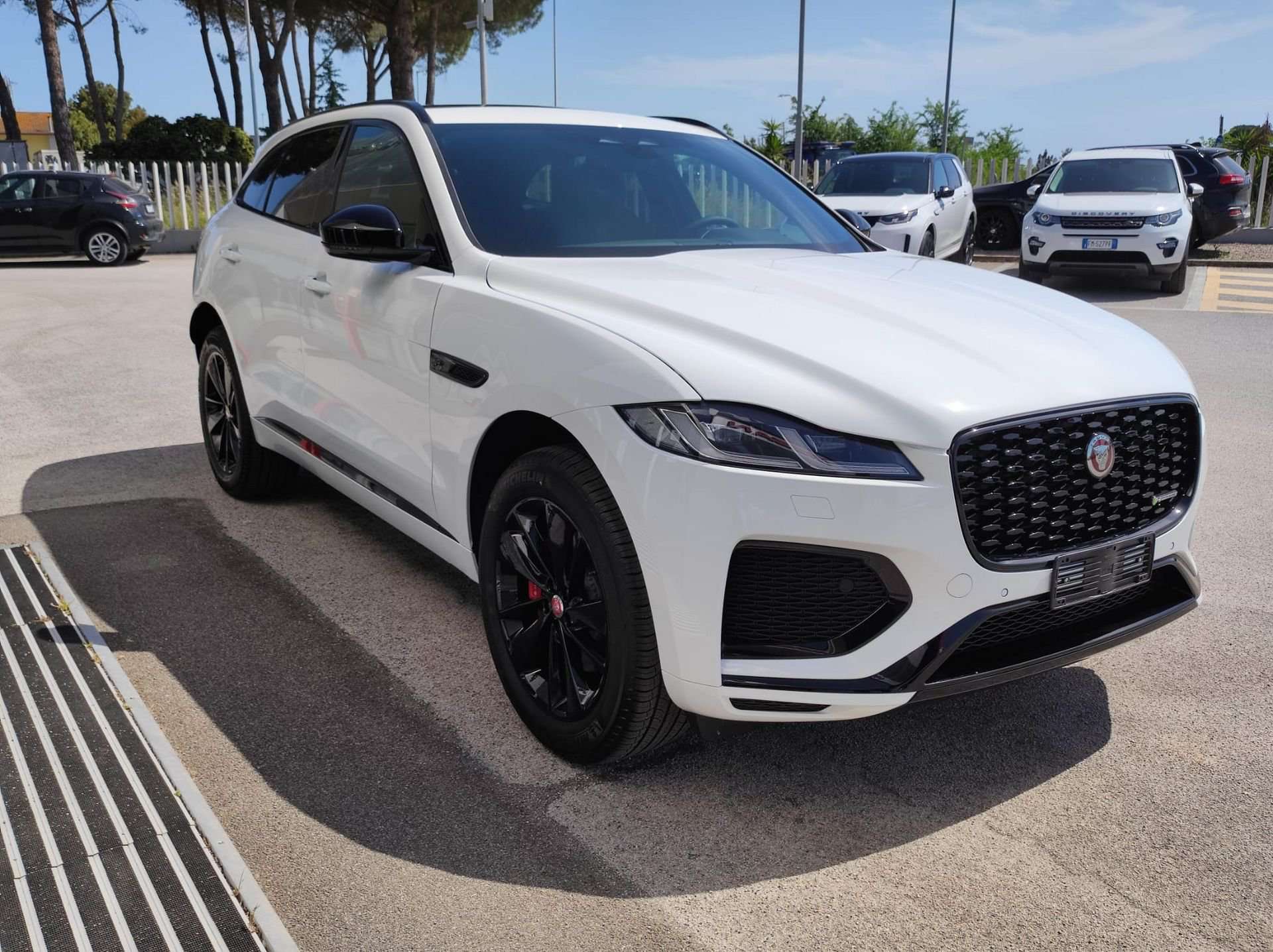 Jaguar F-Pace2.0 250 CV AWD aut. R-Dynamic Black