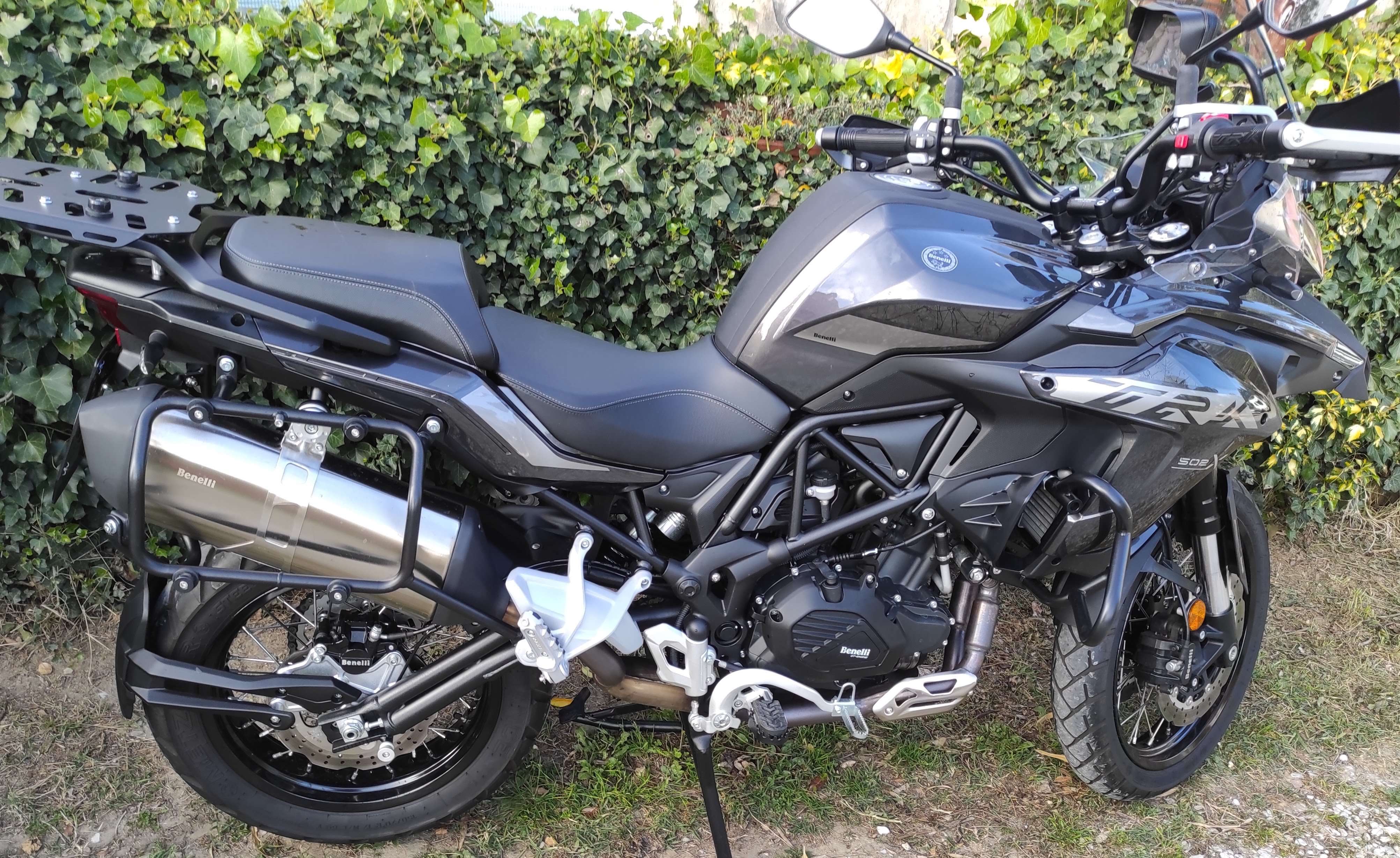 Benelli TRK 502X