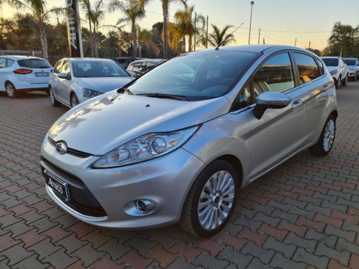 FORD Fiesta 6ª serie Bs Fiesta 1.2 16V 82CV 5p. Titanium Bs.