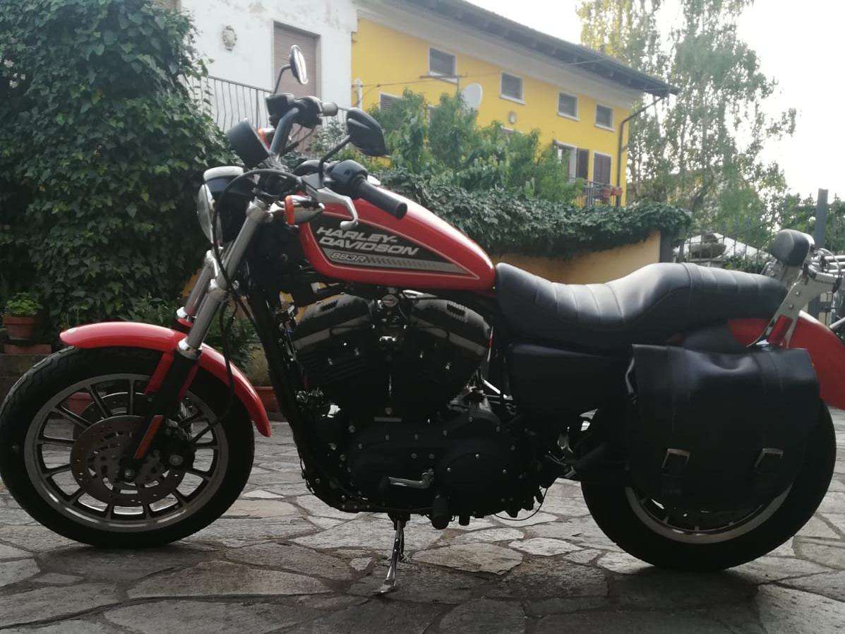 Harley-Davidson Sportster 883R