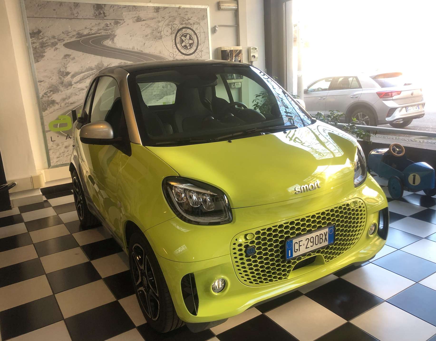 smart forTwoeq Passion 22kW  special editon: Lime Green