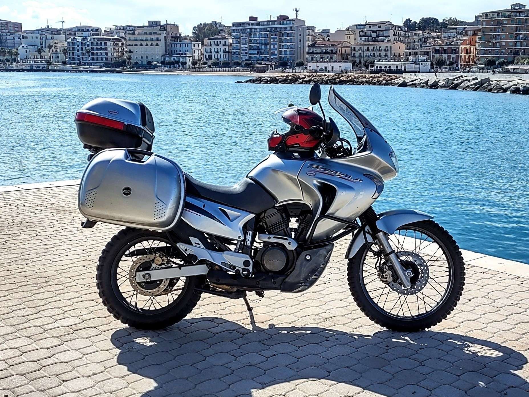 Honda TransalpHonda XL 650 V Transalp - 2005